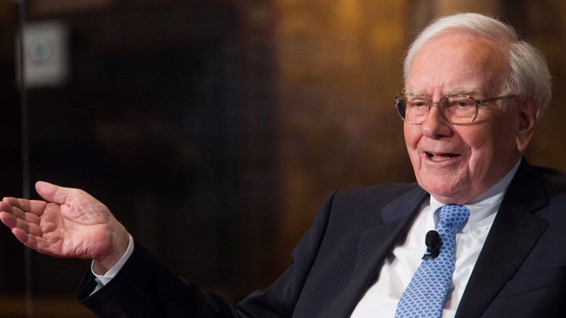 Top 5 Business Strategies of Warren Buffet